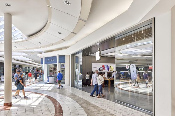 THE MALL OF NEW HAMPSHIRE - Updated December 2025 - 46 Photos & 51 ...