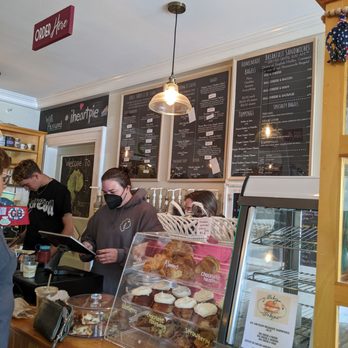 MOUNT DESSERT BAKERY - Updated June 2025 - 110 Photos & 182 Reviews ...