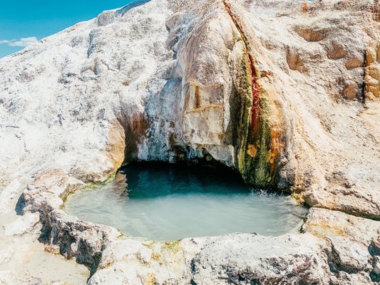 TRAVERTINE HOT SPRING - Updated May 2025 - 253 Photos & 138 Reviews ...