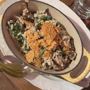 BEN PARIS - Updated May 2025 - 1553 Photos & 637 Reviews - 130 Pike St ...