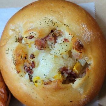 BEYOND PASTRY STUDIO - 343 Photos & 73 Reviews - 1067 Alakea St ...