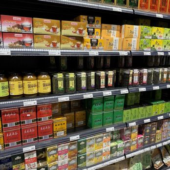 FRESH INTERNATIONAL MARKET - Updated March 2025 - 40 Photos & 28 ...