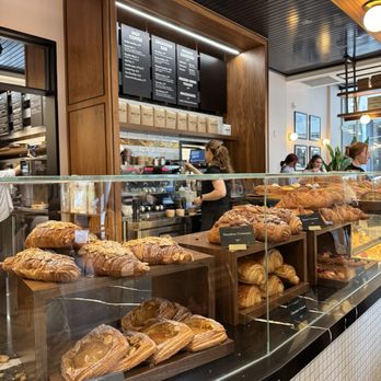 BREADY CAFE - Updated December 2025 - 56 Photos & 20 Reviews - 130 King ...