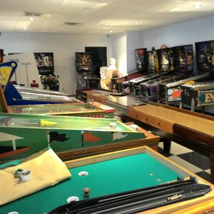 NORTH TEXAS POOL TABLE MOVERS - 10 Photos - 303 S Dwight Ave, Dallas ...