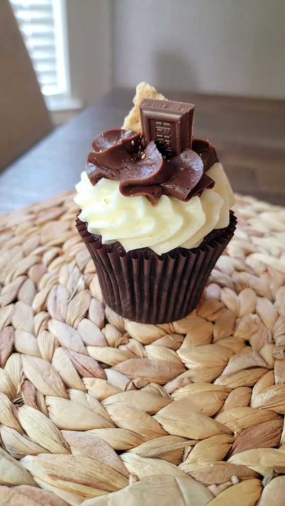 FROST BAKE SHOPPE - Updated December 2025 - 46 Photos & 80 Reviews ...