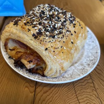 SCOUT CAFE - Updated March 2025 - 59 Photos & 48 Reviews - 2316 Baynard ...