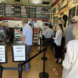DESIMONE DELI & BAKERY - Updated July 2025 - 260 Photos & 602 Reviews ...