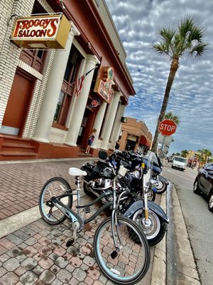 FROGGY’S SALOON - 38 Photos & 33 Reviews - 800 Main St, Daytona Beach ...