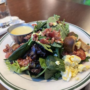 PUB W - Updated November 2025 - 336 Photos & 264 Reviews - 4830 E 61st ...