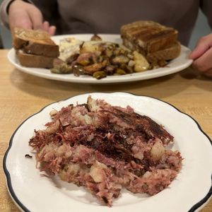 COBLESKILL DINER - Updated August 2025 - 86 Photos & 95 Reviews - 117 ...