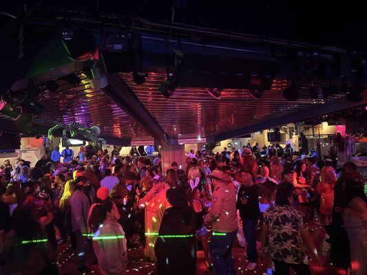 CROCODILES NIGHTCLUB - Updated November 2025 - 55 Photos & 147 Reviews ...