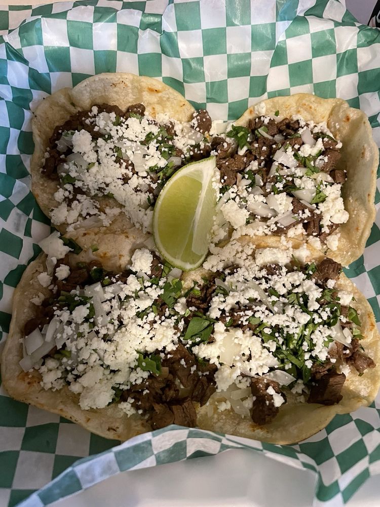 HAPPY HOUR INN RESTAURANT - Updated December 2025 - 12 Photos & 10 ...