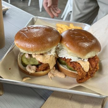 OVERDOSE HOT CHICKEN - Updated December 2025 - 32 Photos & 28 Reviews ...
