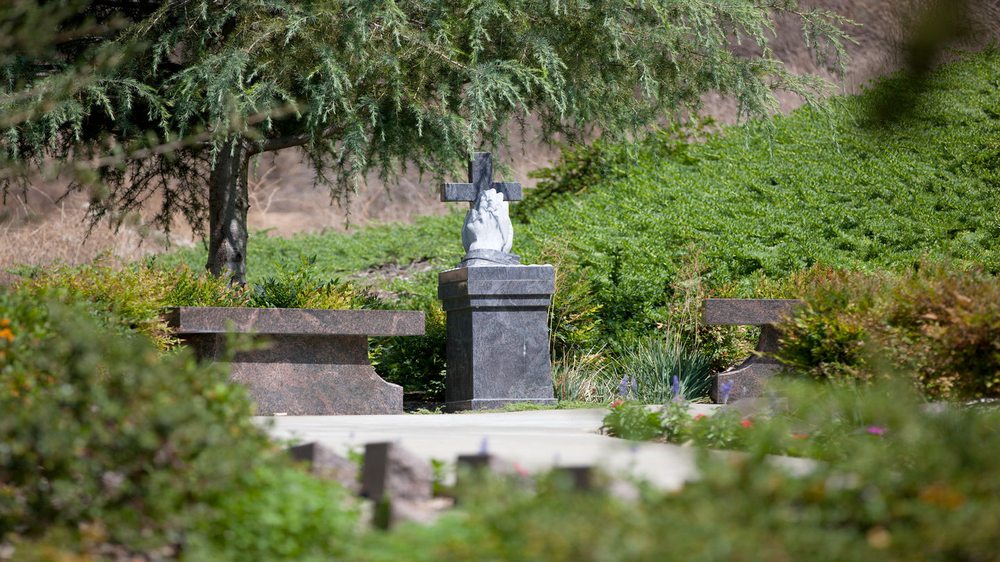 Funeral Services & Cemeteries - MONTECITO MEMORIAL PARK AND MORTUARY ...