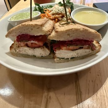 IMPACT KITCHEN - Updated January 2026 - 36 Photos - 2555 Yonge Street ...