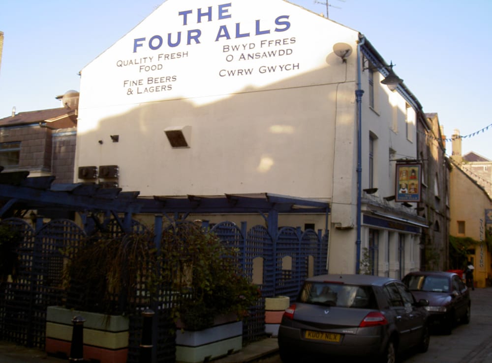 THE FOUR ALLS - Updated September 2025 - Hole In The Wall Street ...