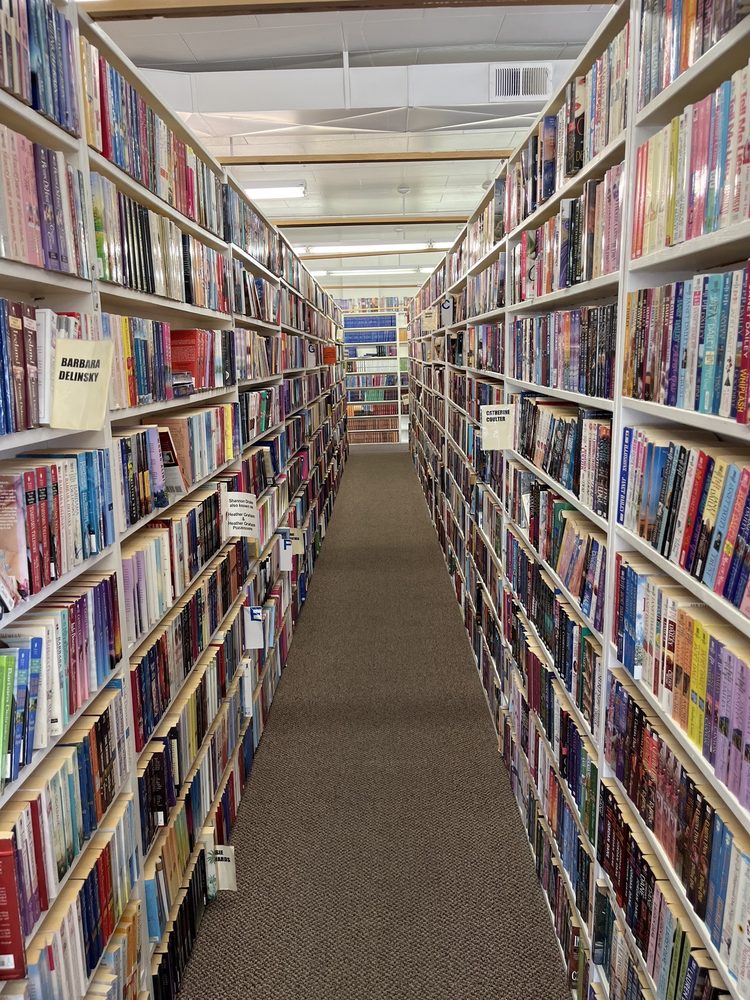 ENCORE BOOKS - Updated December 2025 - 12 Reviews - 415 W Walnut ...