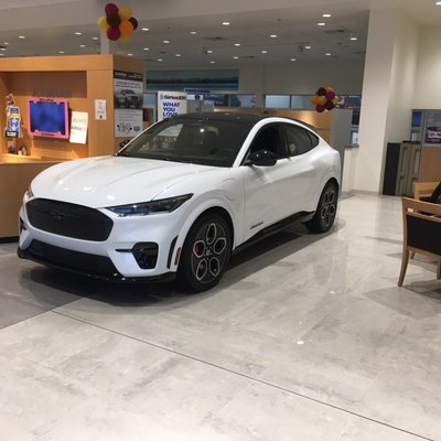 AUTONATION FORD BELLEVUE - Updated September 2025 - 76 Photos & 388 ...