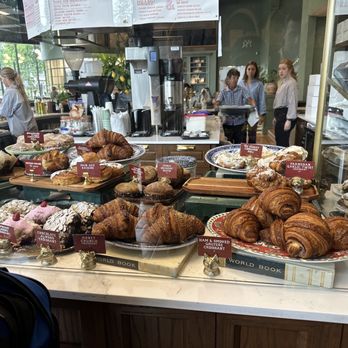 HARVEY BAKERY & KITCHEN - 484 Photos & 237 Reviews - 301 NW 13th St ...