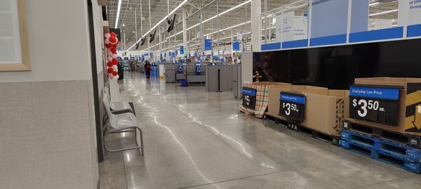 WALMART SUPERCENTER - Updated December 2025 - 50 Photos & 24 Reviews ...