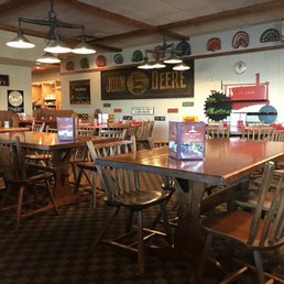 THE MACHINE SHED - PEWAUKEE - Updated March 2025 - 178 Photos & 228 ...