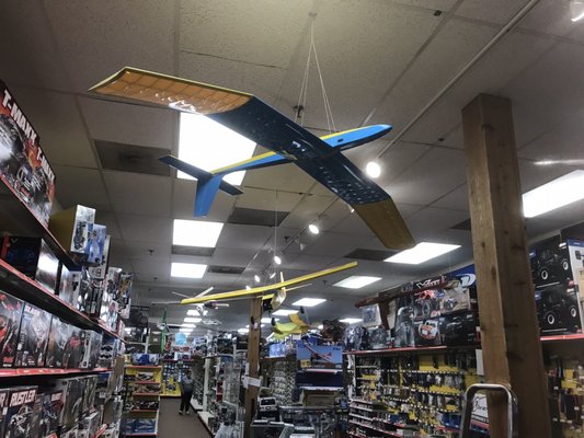 HUB HOBBY CENTER - Updated October 2025 - 16 Photos & 21 Reviews - 82 ...