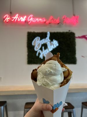 KUMA - Updated July 2024 - 260 Photos & 123 Reviews - 7915 W Loop 1604 ...