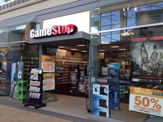 GAMESTOP - Updated May 2025 - 2500 N Mayfair Rd, Milwaukee, Wisconsin ...