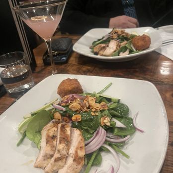 KIN WINDSOR - Updated July 2025 - 882 Photos & 887 Reviews - 740 ...