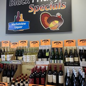 LISA’S LIQUOR BARN - Updated August 2024 - 21 Photos & 35 Reviews ...