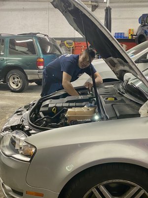 CHAMPION AUTOMOTIVE REPAIR SERVICES - Updated October 2024 - 27 Photos ...