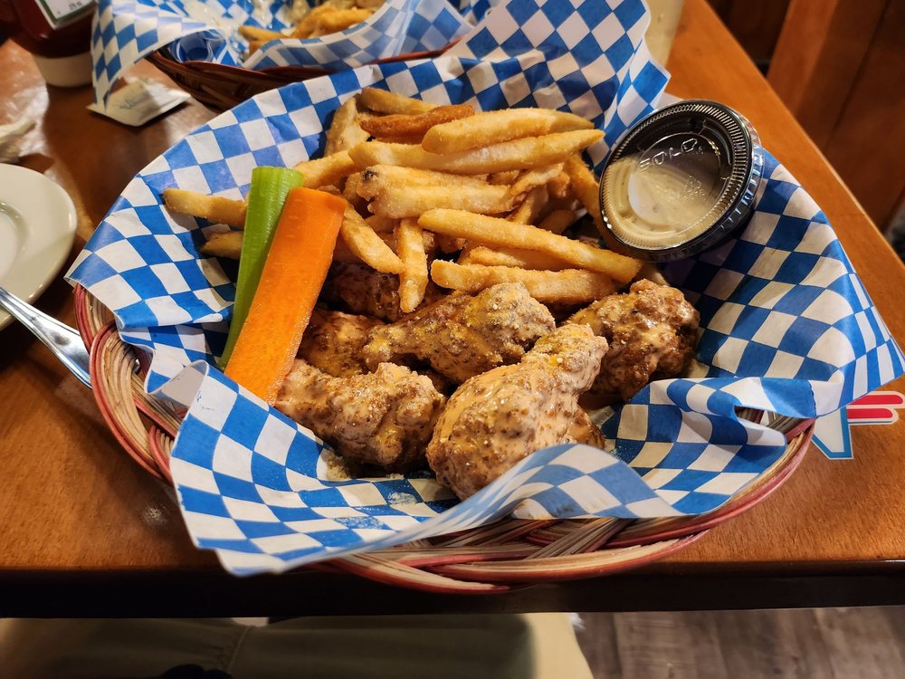 WILD WING - Updated December 2025 - 51 Photos & 53 Reviews - 11 William ...