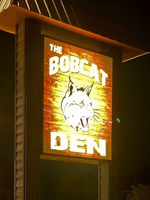 BOBCAT DEN - Updated December 2025 - 14 Reviews - 8550 Hwy 111 ...