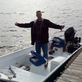 AUER MARINE - Updated August 2025 - 12 Photos & 10 Reviews - 33 Beal ...