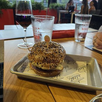 GORDON RAMSAY BURGER - Updated October 2024 - 269 Photos & 157 Reviews ...