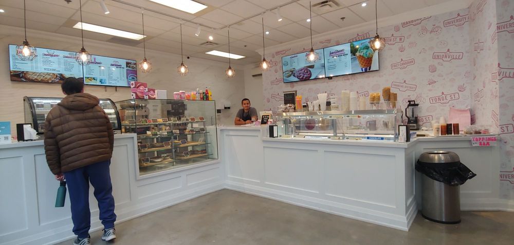 Sweetie Pie Updated April 2024 525 University Avenue Toronto Ontario Canada Desserts