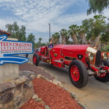 BENEDICT CASTLE - Updated December 2025 - 93 Photos - 5445 Chicago Ave ...