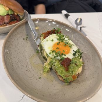 OEB BREAKFAST - TORONTO STREET - Updated April 2025 - 160 Photos & 72 ...