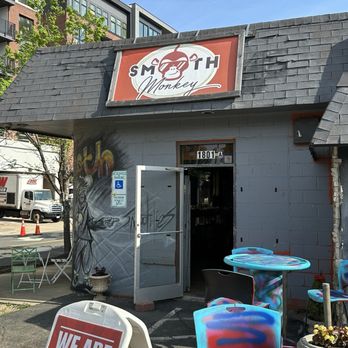 SMOOTH MONKEY - Updated January 2026 - 94 Photos & 85 Reviews - 1801 ...