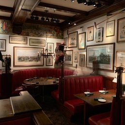 CLYDE’S OF GEORGETOWN - Updated September 2025 - 1581 Photos & 1609 ...