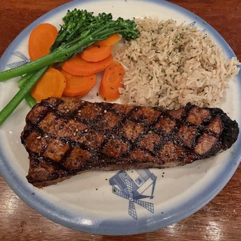 THE WINDMILL - Updated May 2024 - 72 Photos & 143 Reviews - 1501 N ...