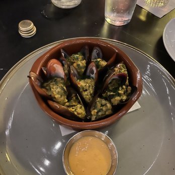 BAR GRAN SASSO - Updated October 2025 - 18 Photos - 2002 Greene St ...