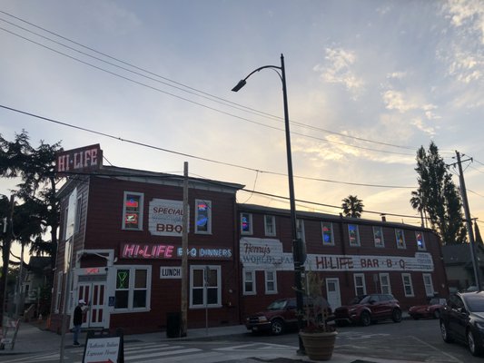 HENRY’S WORLD FAMOUS HI-LIFE - 1365 Photos & 1761 Reviews - Steakhouses ...
