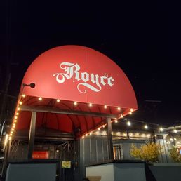 ROYCE - Updated October 2025 - 435 Photos & 298 Reviews - 115 Ridge St ...