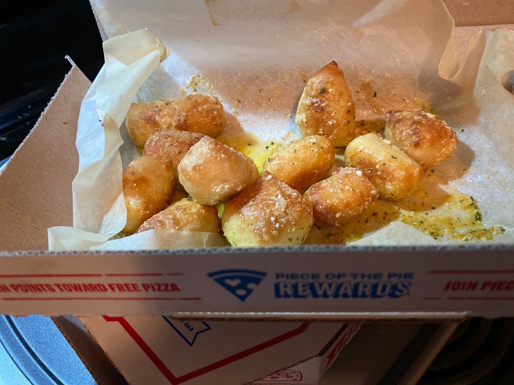 DOMINO’S PIZZA - Updated October 2025 - 16 Reviews - 985 N. Shadeland ...