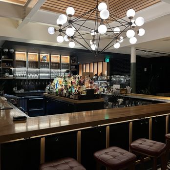 TOPSIDE - Updated July 2025 - 738 Photos & 378 Reviews - 101 W Monument ...