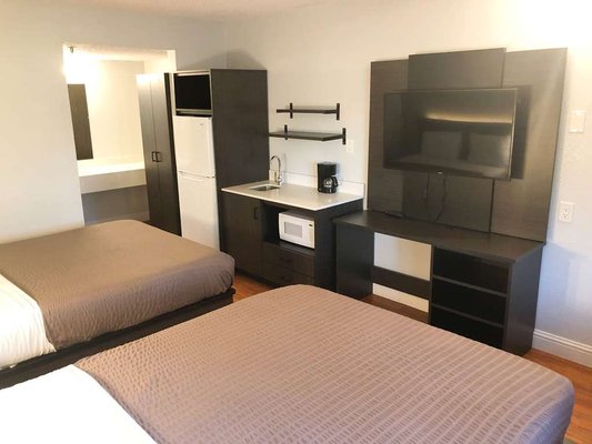 STUDIO 6 - MOTEL 6 - Updated October 2025 - 14 Photos - 3796 Northgate ...