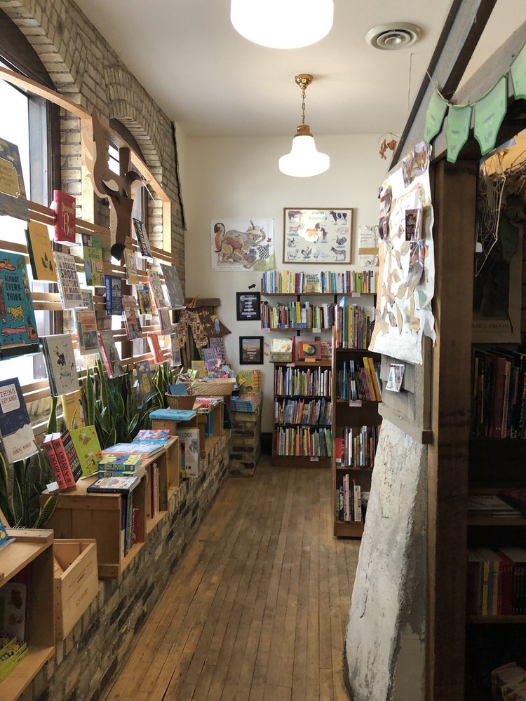 WILD RUMPUS - 78 Photos & 115 Reviews - Bookstores - 2720 W 43rd St ...
