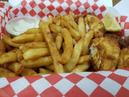 SAND BAR AND GRILL - 60 Photos & 116 Reviews - American (Traditional ...