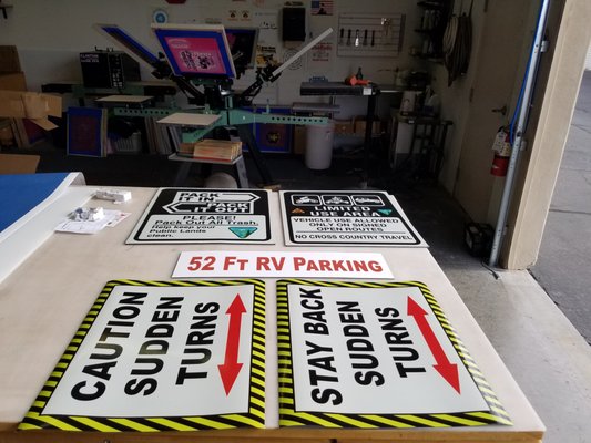 SOUTH SIDE SIGNS - Updated January 2026 - 40 Photos - 2800 Sweetwater ...